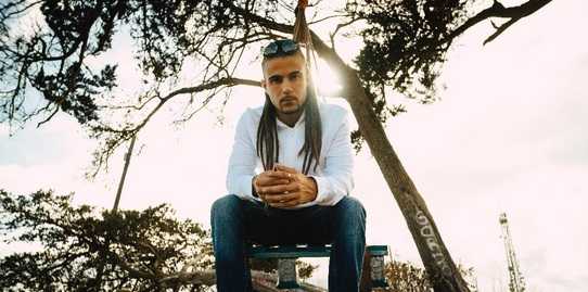 Ayo Lion: “Mi música está en constante cambio, como el mensaje que ...