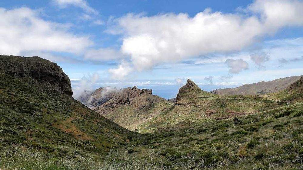 Las islas de más altura se quedan con las nubes este martes