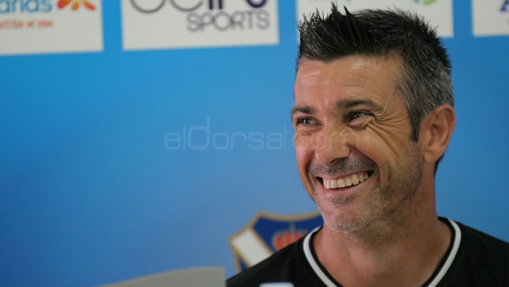 Martí: "Suso es el emblema del CD Tenerife y un jugador tremendamente ...