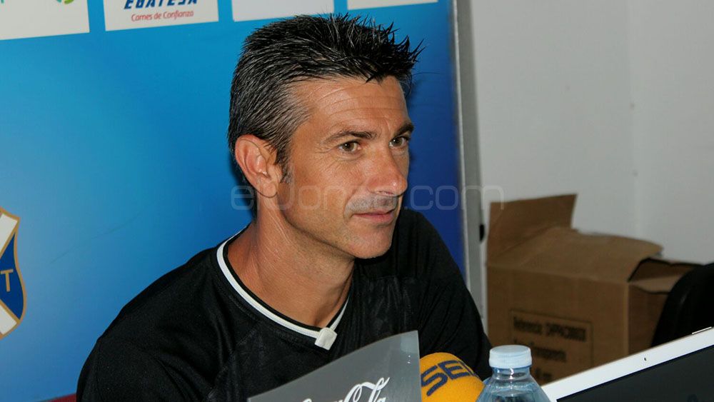 Martí, encantado con "la actitud y seriedad" del CD Tenerife en San Isidro