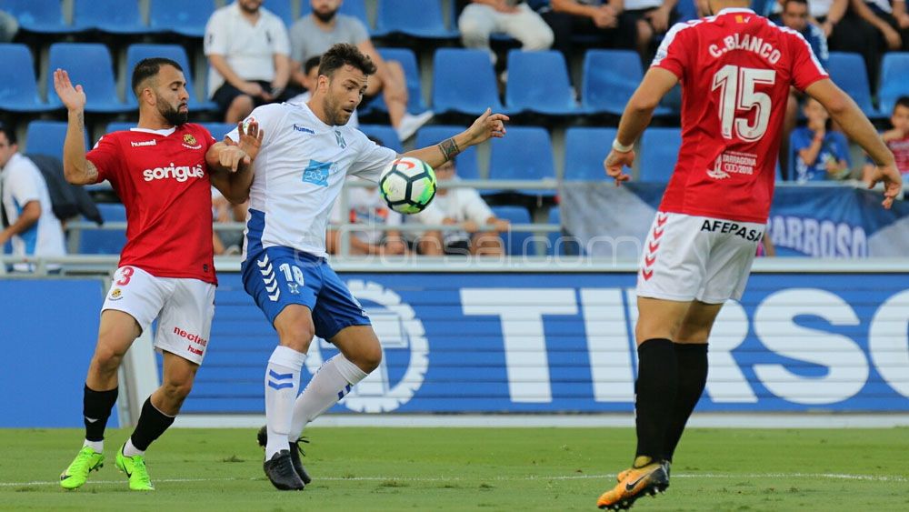 El uno por uno de los jugadores del CD Tenerife contra el Nástic