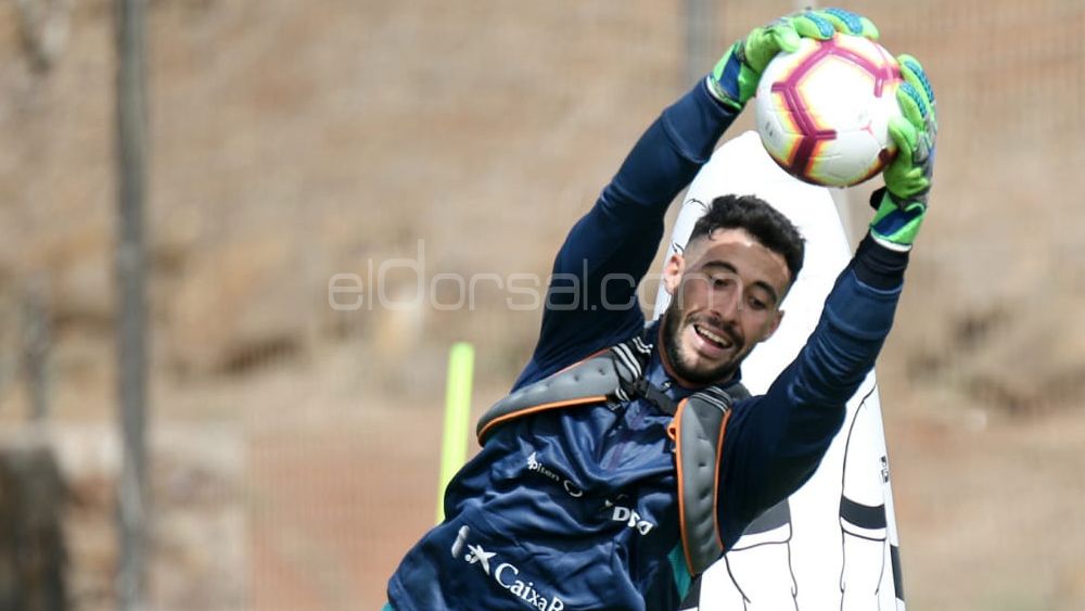Ángel Galván: "Cumplo un sueño en el CD Tenerife, recojo el fruto de ...
