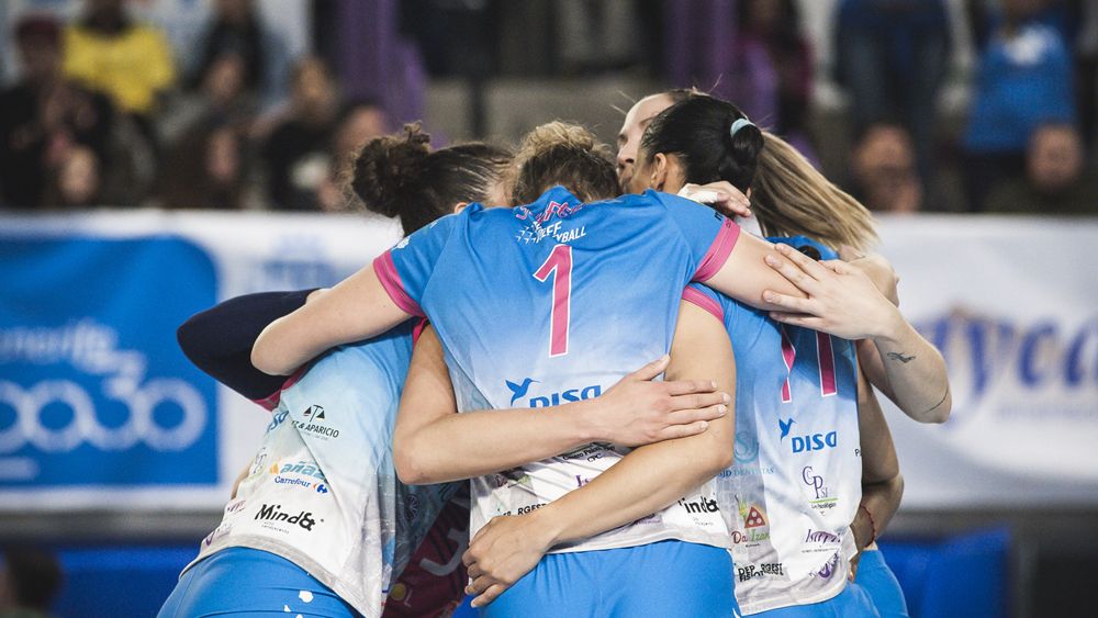 El CV Haris se viste de ilusión para la Copa de la Reina