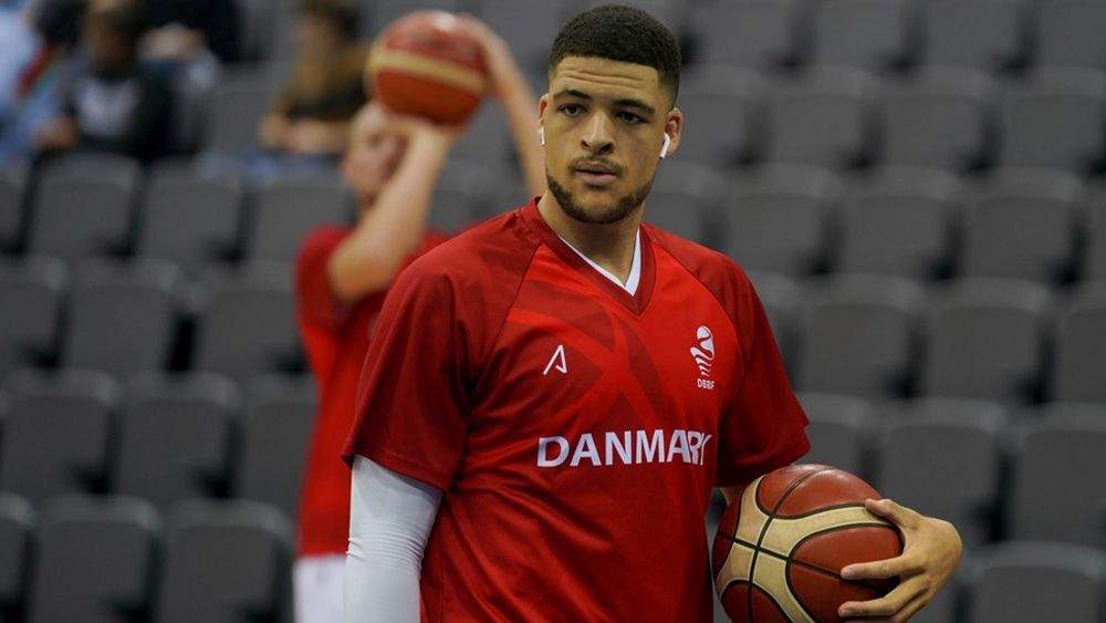 Lundberg lidera a Dinamarca antes de incorporarse al Iberostar Tenerife