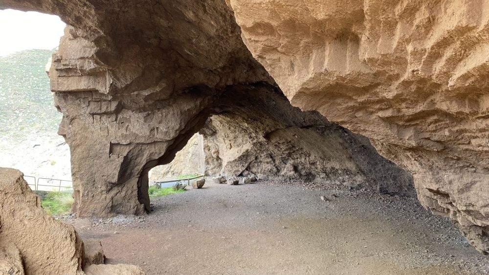 Cueva Roja: un enclave turístico de Santa Cruz abandonado en el tiempo