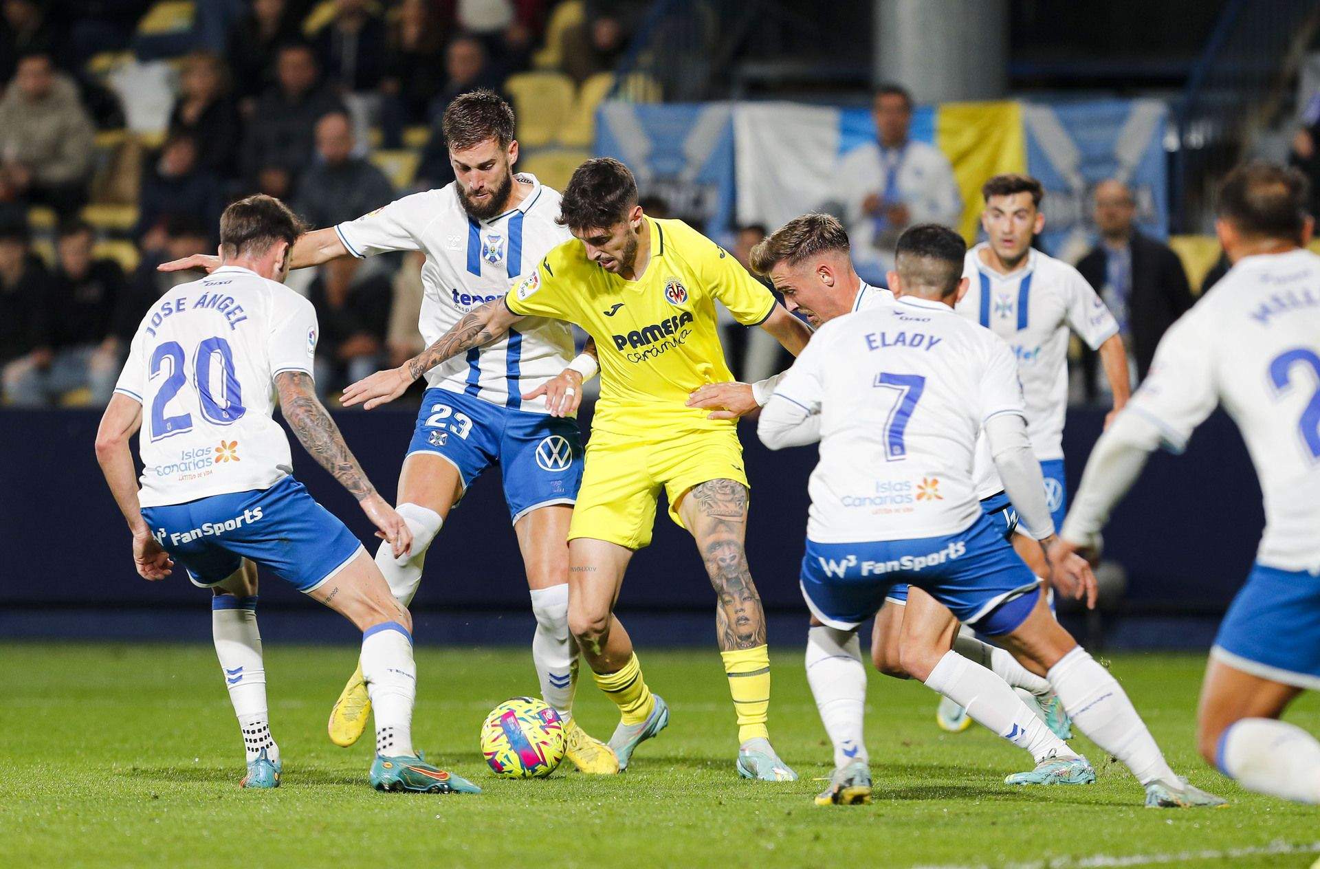 El CD Tenerife se enfrenta en el Heliodoro a la frescura del único ...