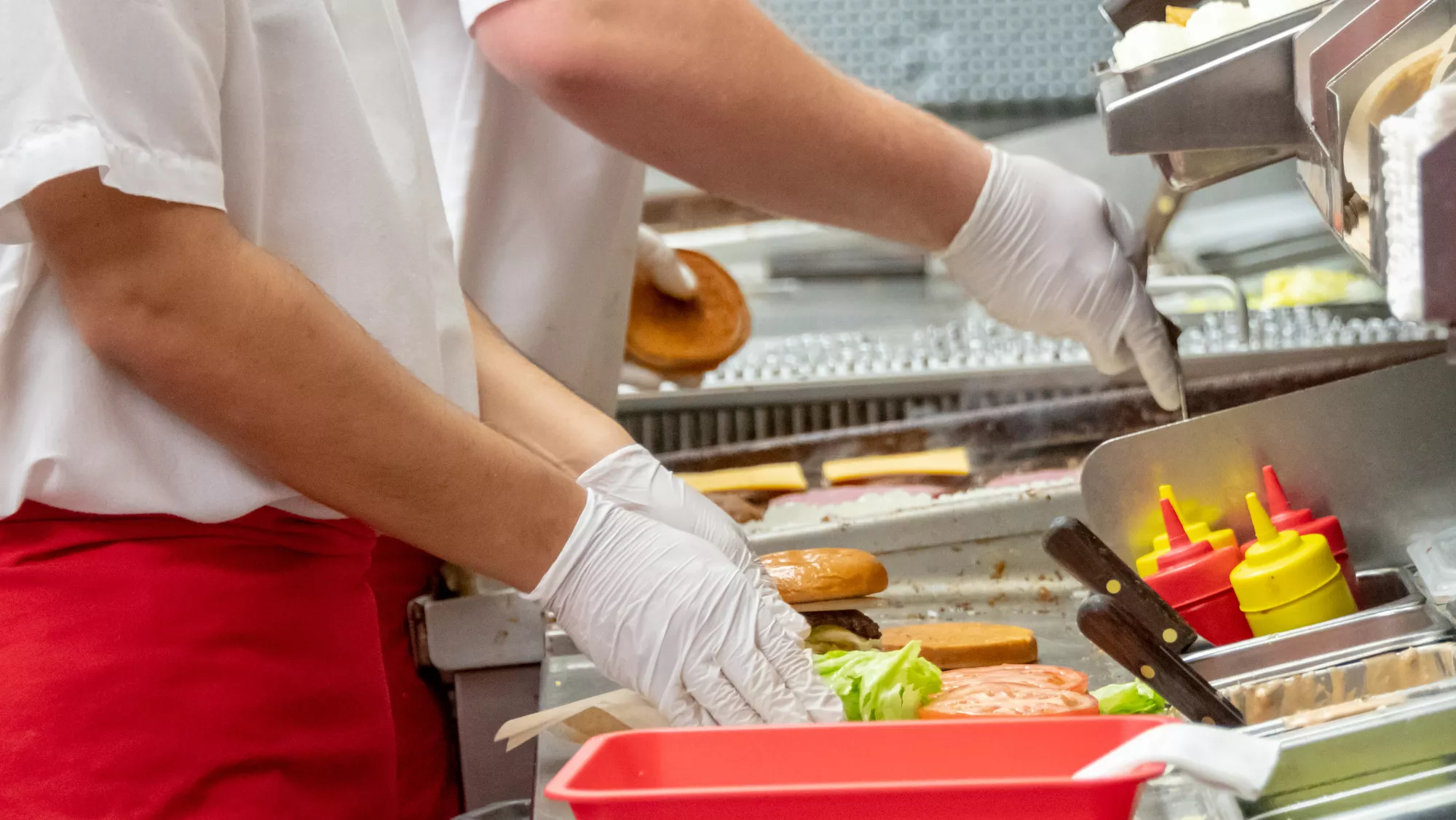 Así es el McDonald's canario: el restaurante que arrasa en Gran Canaria y no encontrarás fuera