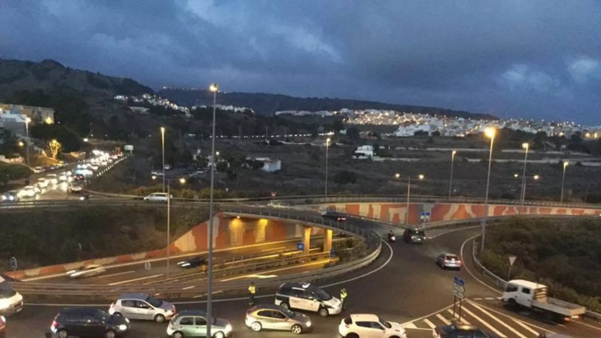 Gran Canaria adjudica el cuidado de alumbrado de carreteras y túneles por 7,8 millones